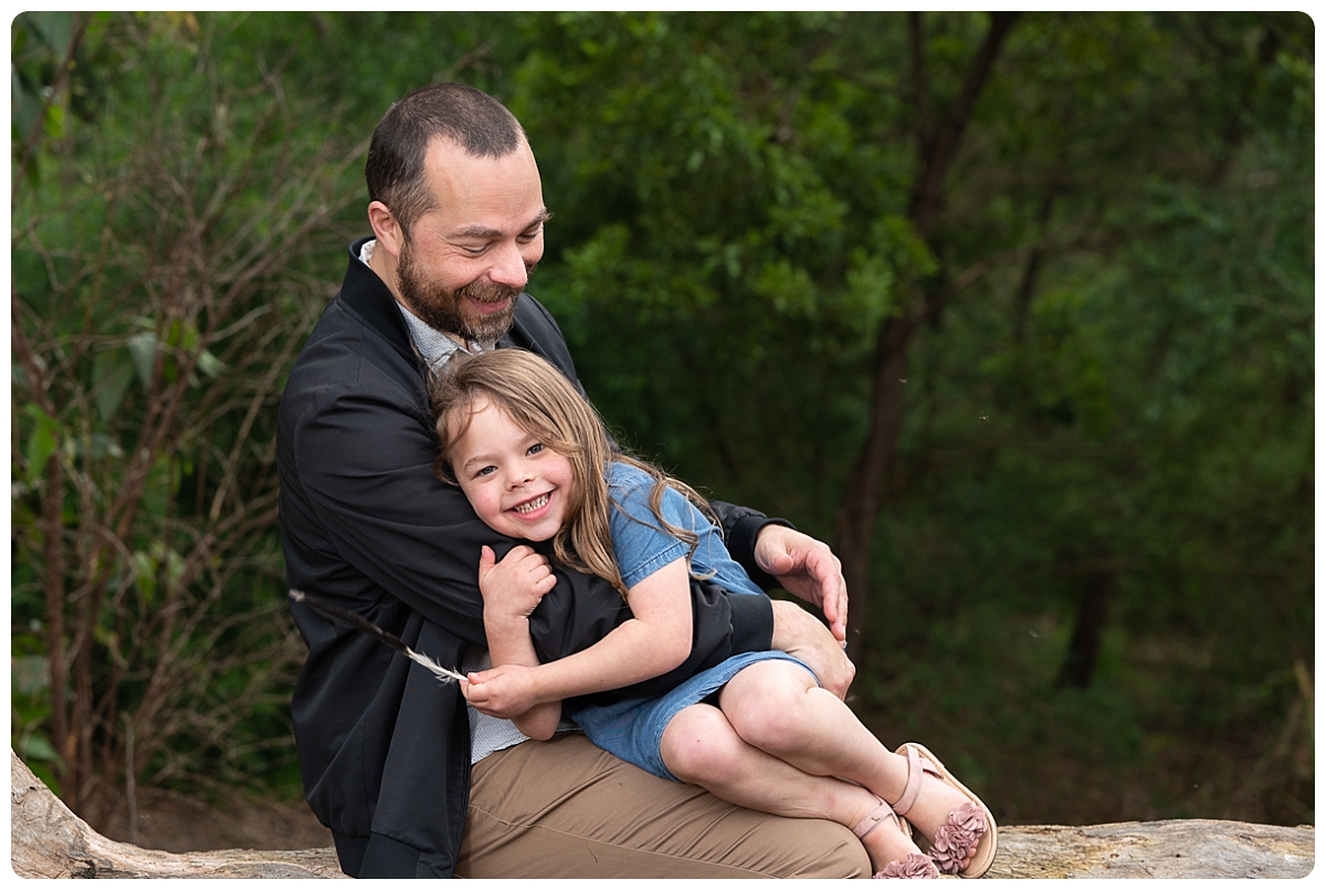 How family portraits boost children’s confidence - Hugster
